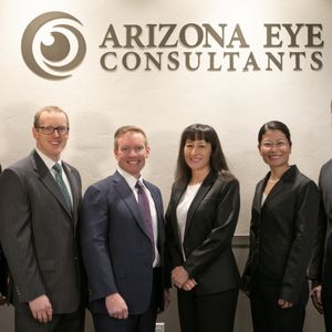 RETINA ASSOCIATES - Updated October 2025 - 29 Reviews - 1055 N La ...