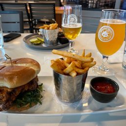 BALLAST POINT BREWING SAN FRANCISCO - Updated October 2025 - 295 Photos ...
