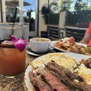 CLANDESTINO GASTRO-BAR - Updated August 2024 - 1727 Photos & 1310 ...