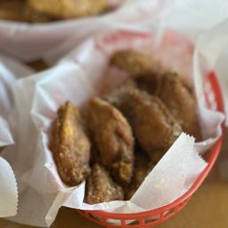 WING ALLEY - Updated July 2024 - 105 Photos & 127 Reviews - 2215 E Irlo ...