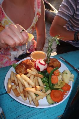 CAPRI FISH HOUSE - Updated December 2025 - 236 Photos & 346 Reviews ...