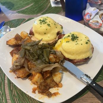 FIGMOR CAFE AND EATERY - Updated September 2024 - 81 Photos & 68 ...