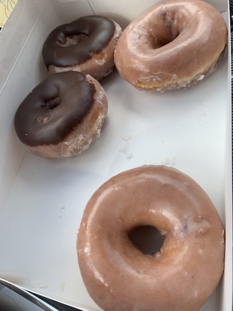 GOLDEN DONUTS - 55 Photos & 69 Reviews - Donuts - 625 Manchester Expy ...