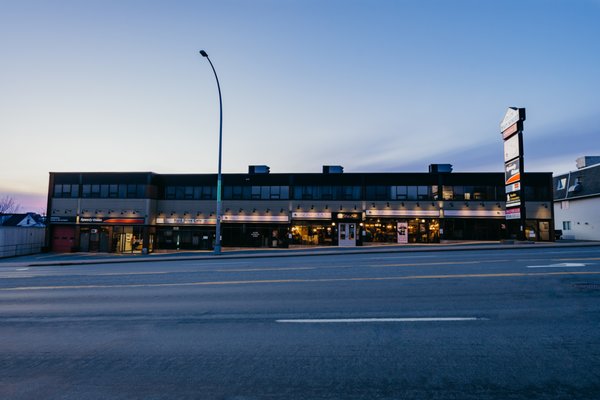 THE POSH PEARL - Updated December 2025 - 11 Photos - 171 Main Street ...