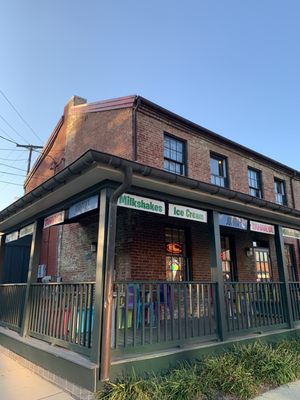 JUPITER’S ICE CREAM - Updated November 2024 - 62 Photos & 78 Reviews ...