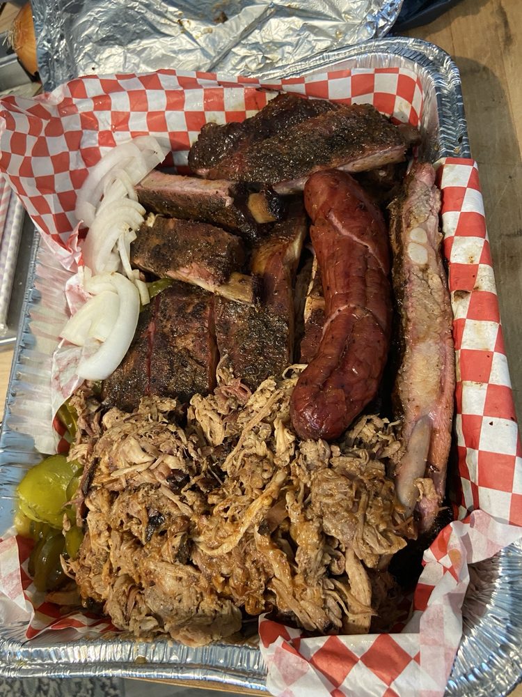 DUNN DEAL BBQ - Updated November 2025 - 11 Photos & 10 Reviews - 506 ...