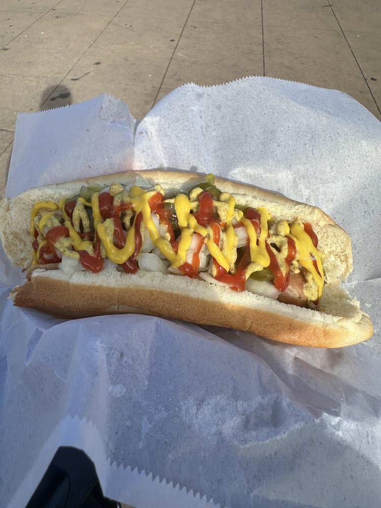 ANNIE’S HOT DOGS & PRETZELS - Updated December 2025 - 35 Reviews - 899 ...