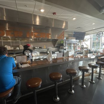 BOSS CHICKNBEER - Updated January 2026 - 237 Photos & 271 Reviews - 120 ...