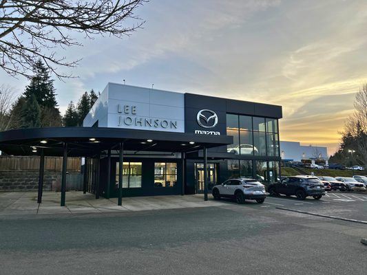 LEE JOHNSON MAZDA OF KIRKLAND - Updated May 2026 - 30 Photos & 158 ...