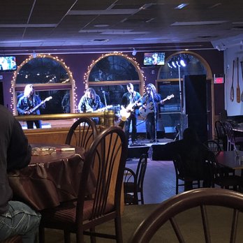 AUSABLE INN - Updated July 2024 - 13 Photos & 70 Reviews - 600 S State ...