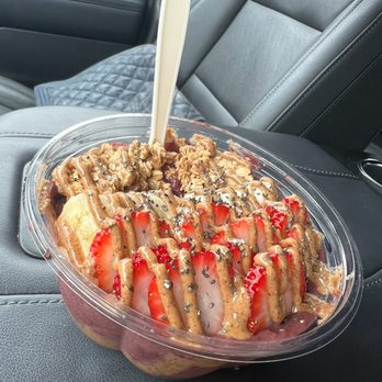 BARVIDA - Updated October 2025 - 14 Photos - 137 Elm St, New Canaan ...