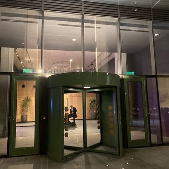 CITIZEN HOUSE - Updated December 2025 - 16 Photos - 600 N Robinson Ave ...