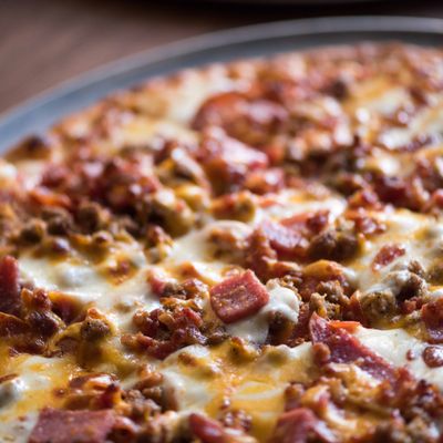 CRUST PIZZA CO. - HEDWIG VILLAGE - Updated January 2026 - 166 Photos ...