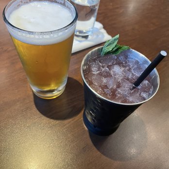 PUB W - Updated November 2025 - 336 Photos & 264 Reviews - 4830 E 61st ...