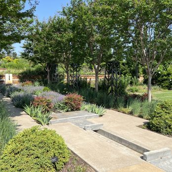 TULSA BOTANIC GARDEN - Updated March 2025 - 193 Photos & 32 Reviews ...