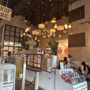 CHATEAU DE CHANTILLY CAFE - Updated October 2024 - 1624 Photos & 614 ...