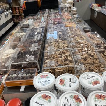 NUTS FACTORY - Updated April 2025 - 183 Photos & 35 Reviews - 700 6th ...