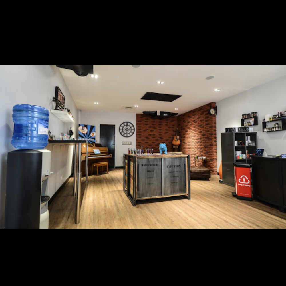 THE BEST 10 Vape Shops in Paris, France - Last Updated August 2022 - Yelp