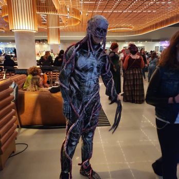 COLONY SQUARE - Updated December 2025 - 173 Photos & 63 Reviews - 1197 ...