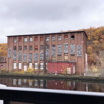 THE UPPER BEND - Updated December 2025 - 47 Photos & 54 Reviews - 112 ...