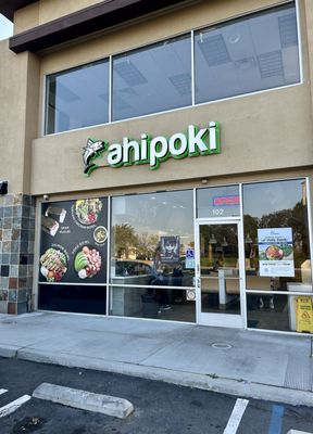 AHIPOKI - Updated December 2025 - 131 Photos & 137 Reviews - 17931 Beach Blvd, Huntington Beach ...