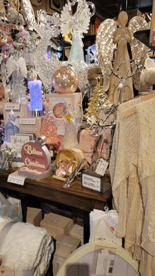 CRACKER BARREL OLD COUNTRY STORE - Updated December 2025 - 572 Photos ...