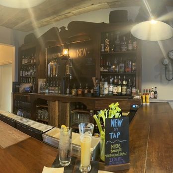 THE INN ON MAIN - Updated May 2024 - 10 Photos & 18 Reviews - 401 Main ...