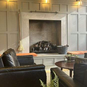 GODFREY’S BAKERY AND CAFE - 370 Photos & 123 Reviews - 421 W Broad St ...