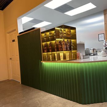 ROMEO TEA - Updated November 2024 - 68 Photos & 23 Reviews - 5003 E ...