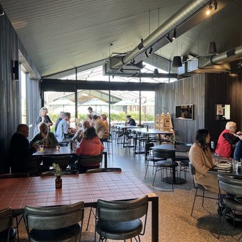 HUBERT ESTATE - Updated January 2025 - 12 Photos - 1-3 St Huberts Rd ...