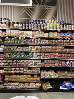 DUMBO MARKET - Updated December 2025 - 28 Photos & 14 Reviews - 205 ...