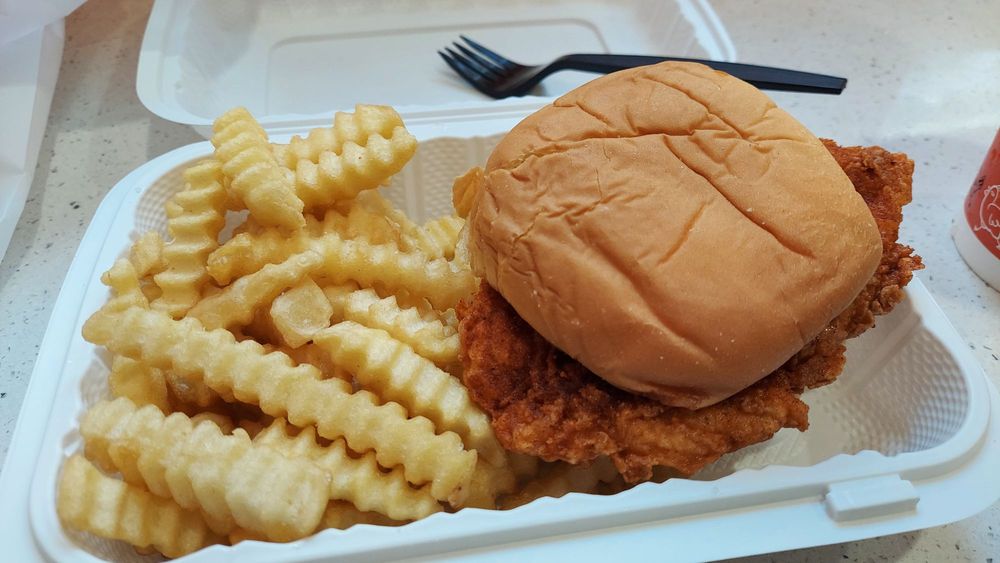 375 CHICKEN ‘N FRIES - Updated January 2025 - 158 Lawrence St, Brooklyn ...