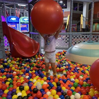 LOST WORLDS FUNTROPOLOUS - Updated June 2024 - 109 Photos & 134 Reviews ...