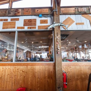 DOCKSIDE SEAFOOD MARKET - Updated May 2024 - 811 Photos & 488 Reviews ...