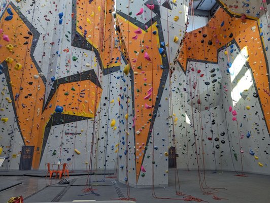 FIRST ASCENT AVONDALE - Updated October 2025 - 88 Photos & 89 Reviews ...