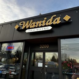 WANIDA THAI BISTRO - Updated October 2025 - 67 Photos & 63 Reviews ...