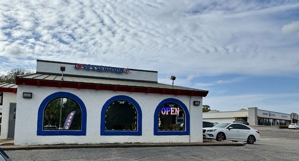 LOVE’S SEAFOOD - Updated May 2026 - 13 Photos - 308 Azalea Rd, Mobile ...
