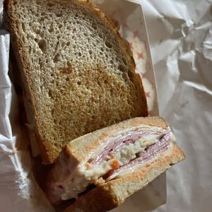 MAIZE N BLUE DELI - Updated November 2024 - 117 Photos & 184 Reviews ...