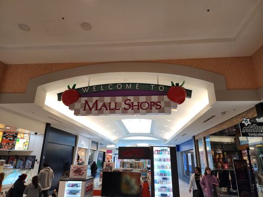 MARKET PLACE SHOPPING CENTER - Updated December 2025 - 36 Photos & 40 ...