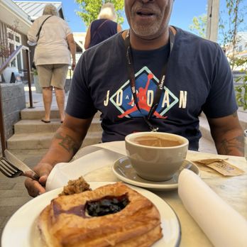 PERENN - RANCHARRAH - Updated December 2025 - 1822 Photos & 725 Reviews ...