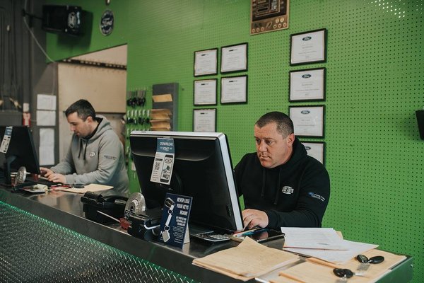 JESS FORD - Updated January 2026 - 14 Photos & 13 Reviews - 522 Midway ...