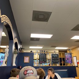 LAKIS GREEK RESTAURANT - Updated December 2024 - 90 Photos & 103 ...