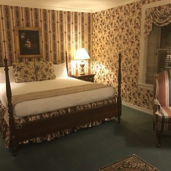 THE WAYNEBROOK INN - Updated July 2024 - 75 Photos & 28 Reviews - 4690 ...