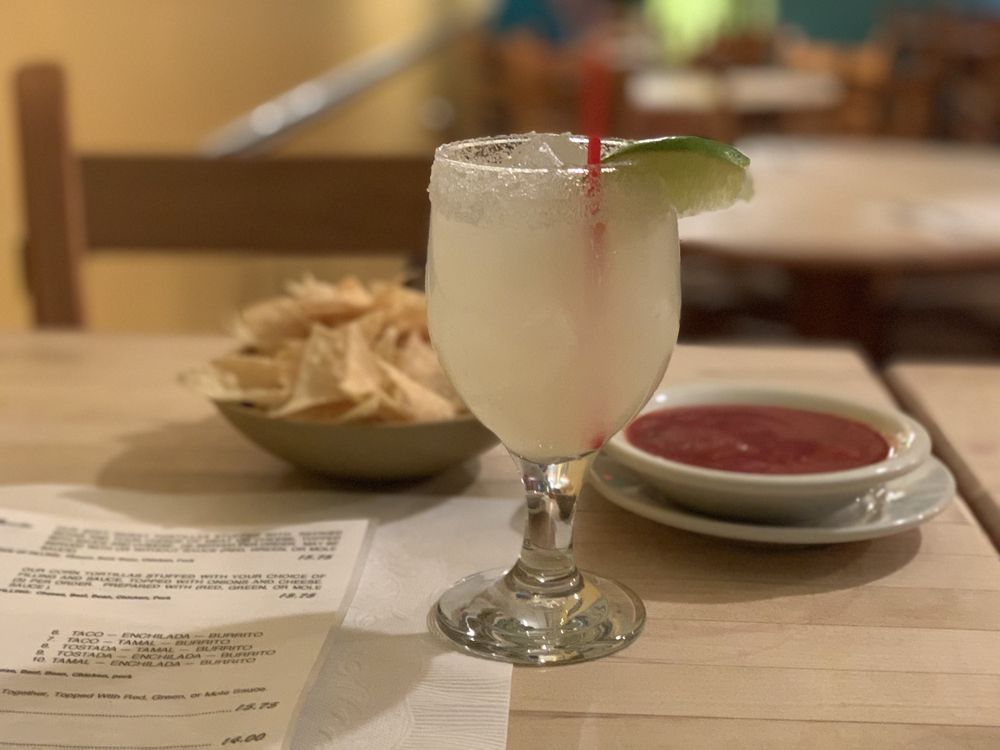 FIESTA HUT - Updated September 2025 - 56 Photos & 148 Reviews - 227 ...