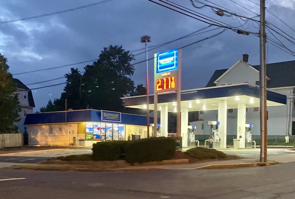 SUPREME GAS - Updated January 2026 - 141 Park Rd, West Hartford ...