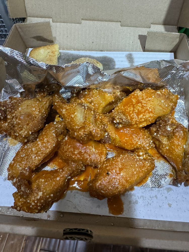 TABLE 53 PIZZERIA - Updated July 2025 - 14 Photos - 32270 Van Dyke Ave ...