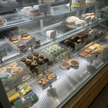 HAYDEL’S BAKE SHOP - Updated December 2024 - 132 Photos & 64 Reviews ...