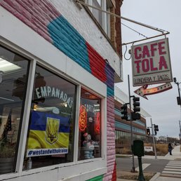 CAFE TOLA - Updated October 2025 - 348 Photos & 286 Reviews - 3324 N ...