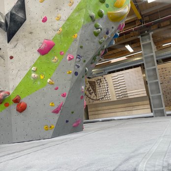 MOVEMENT RINO - Updated December 2025 - 49 Photos & 31 Reviews - 3201 ...