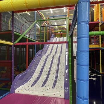 KIDS EMPIRE BALLWIN - Updated October 2025 - 96 Photos & 32 Reviews ...